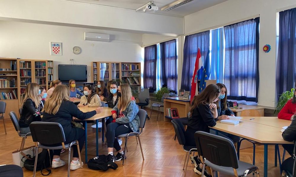 EKONOMSKO-BIROTEHNIČKA ŠKOLA ZADAR 30 učenika putuje na praksu u ...