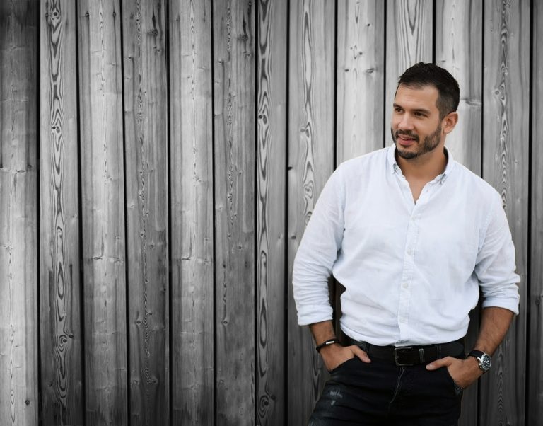 (VIDEO) “SAD I ZAUVIJEK” Ljubavna balada Borisa Rogoznice posvećena je ...