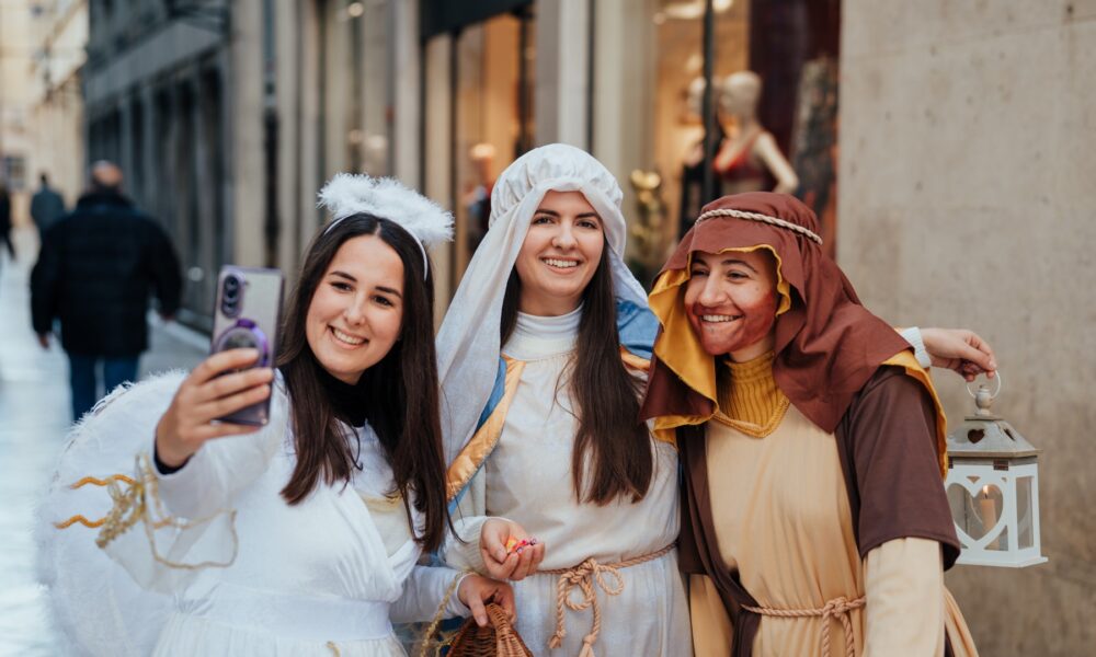 FOTOGALERIJA / Promenada sv. Lucije na zadarskom Adventu – Z NET