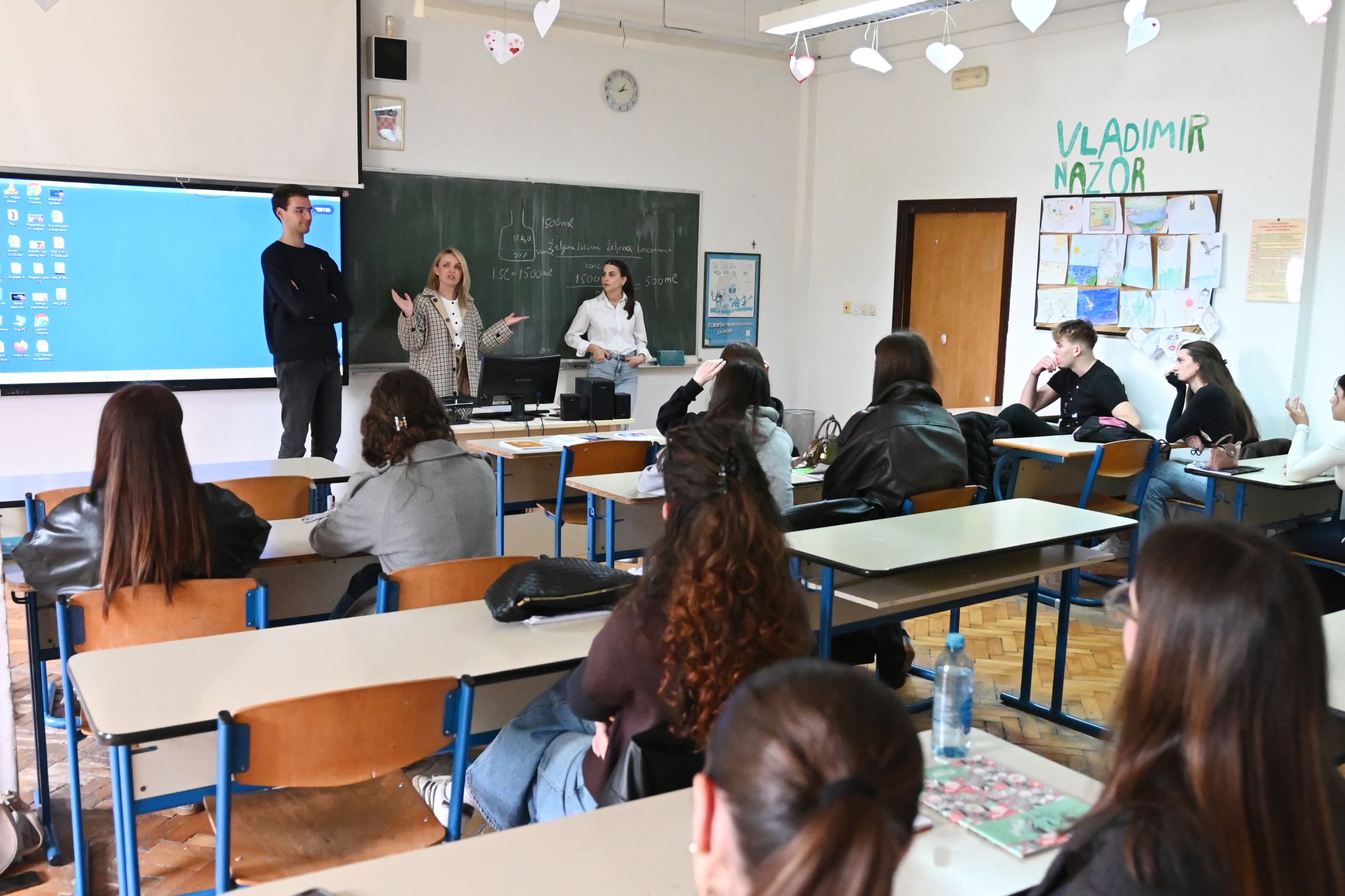 (FOTO) Alumni i studenti Sveučilišta u Zadru sa zadarskim maturantima ...